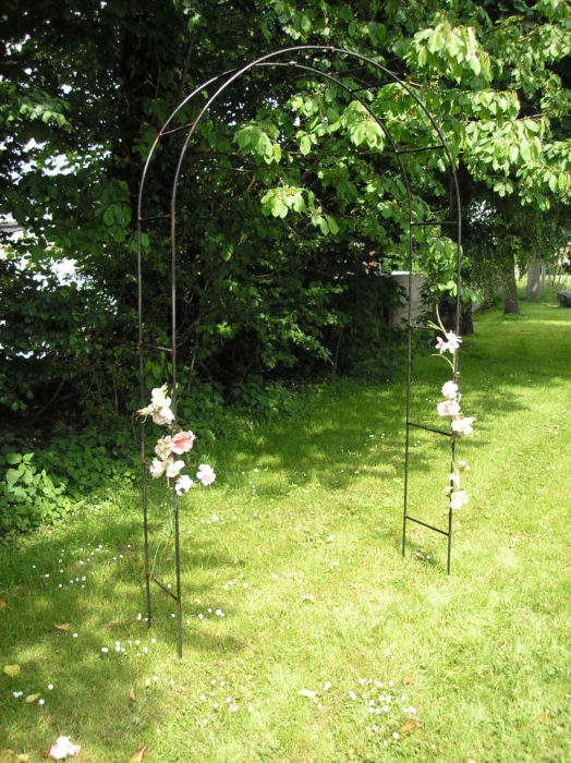Classic Garden Rose Arch - The Great Gate Company