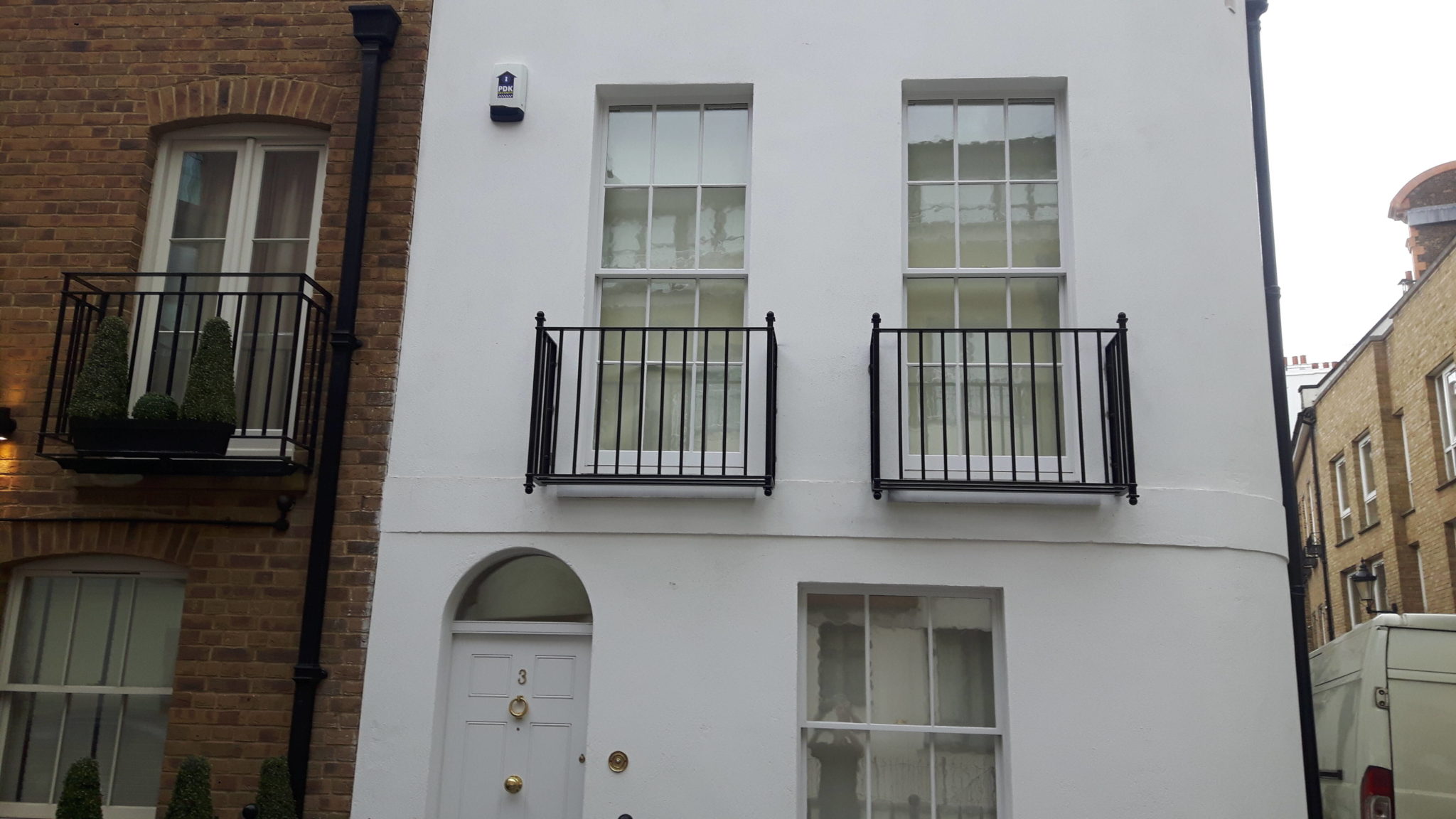 Plain Juliette Balcony - The Great Gate Company